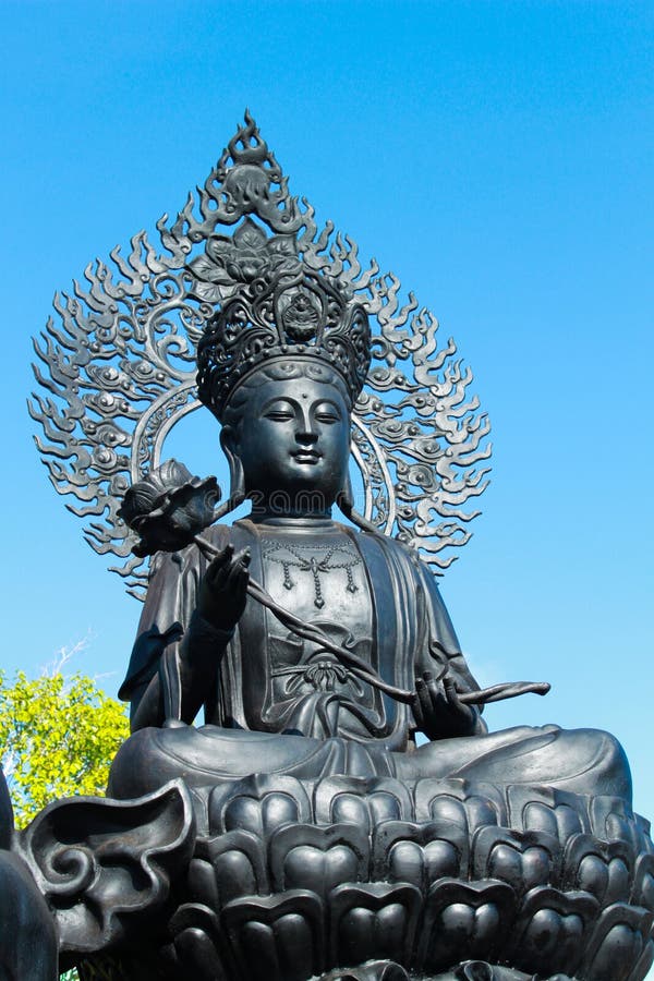 Tian Tan Buddha in Hong Kong Stock Photo - Image of belief, tian: 27113230