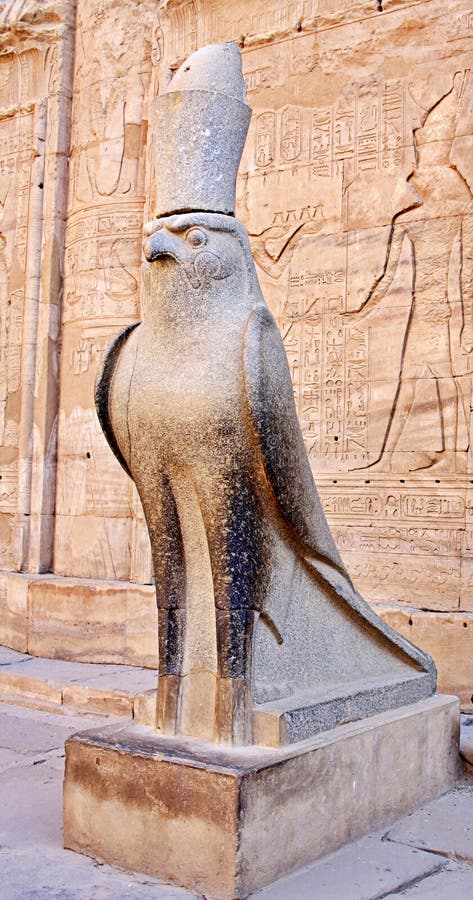 God Falcon in Egyptian Temple Stock Image - Image of bird, luxor: 183078151