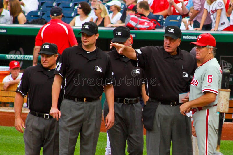 Coach Pete Carroll and Richard Sherman on the Sidelines Editorial Stock ...