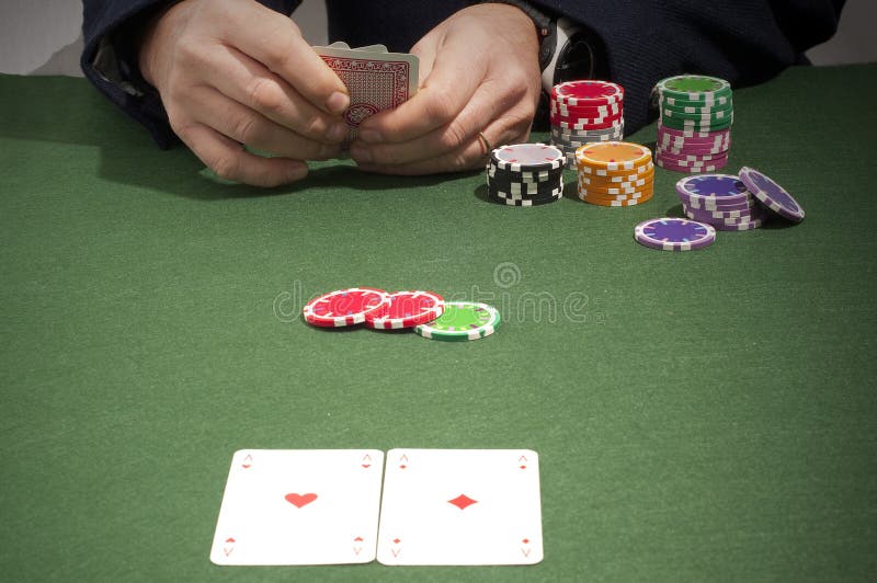 Gokker stock foto. Image of spelen, kaarten, groen, spel - 57552028