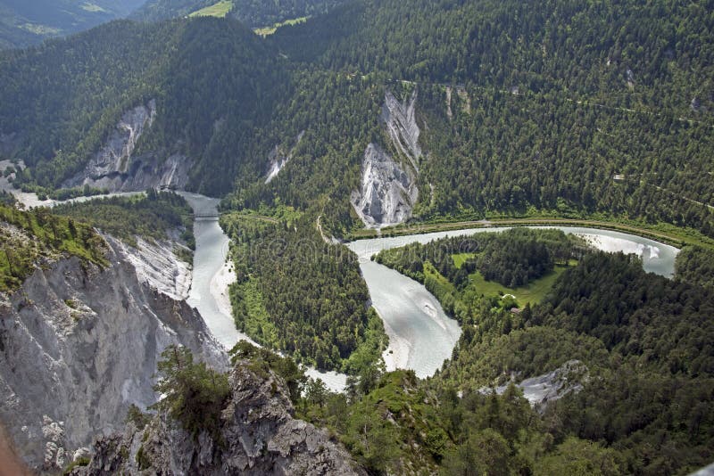 Gola del Reno fotografia stock. Immagine di roccia, montagna - 32044468