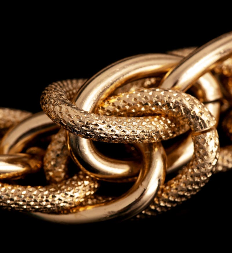 8,949 Gold Chain Black Background Photos - Free & Royalty-Free Stock ...