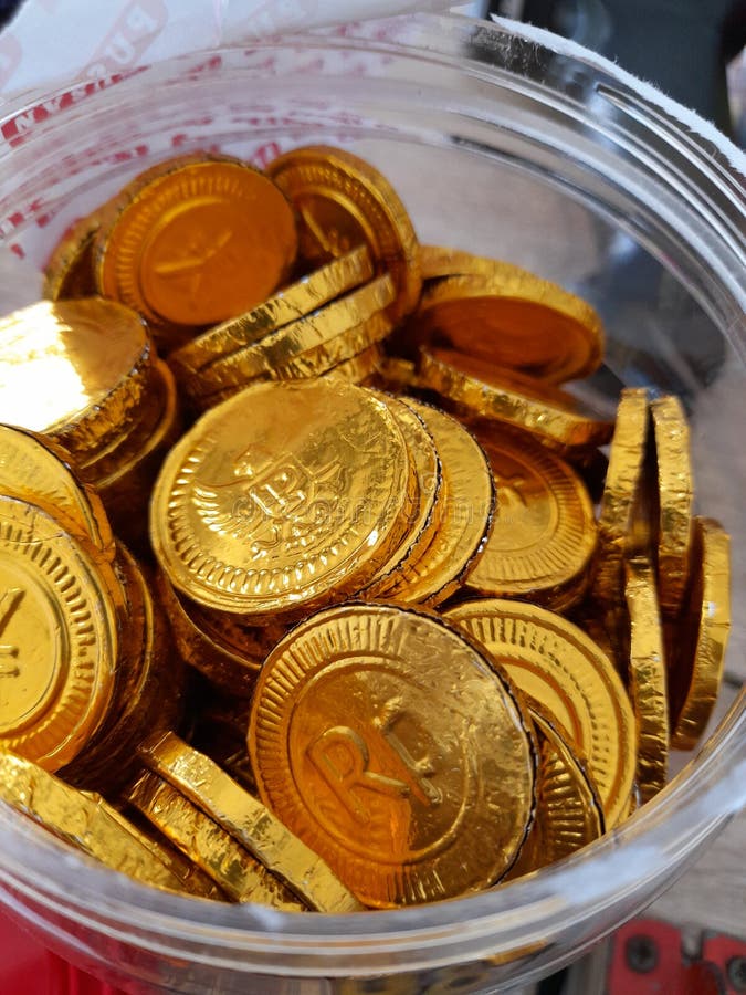 Gold Coin Shaped Chocolate Food in Jar Stock Image - Image of chocolate ...