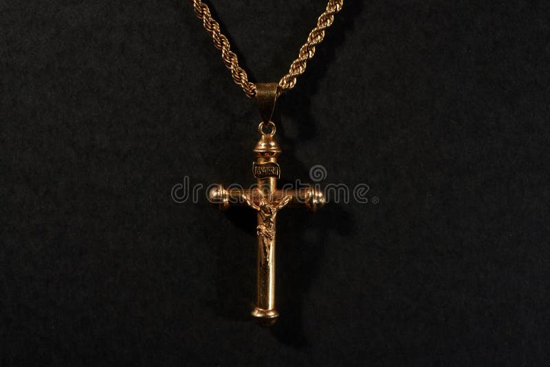 393 Gold Cross Chain Black Background Stock Photos - Free & Royalty ...