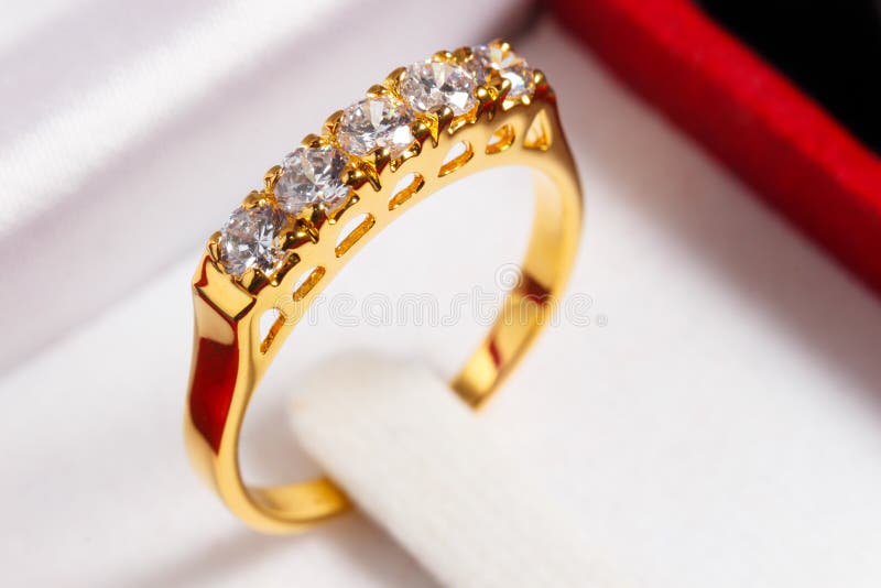 Gold diamond ring stock photo. Image of lifestyle, gold - 81819122