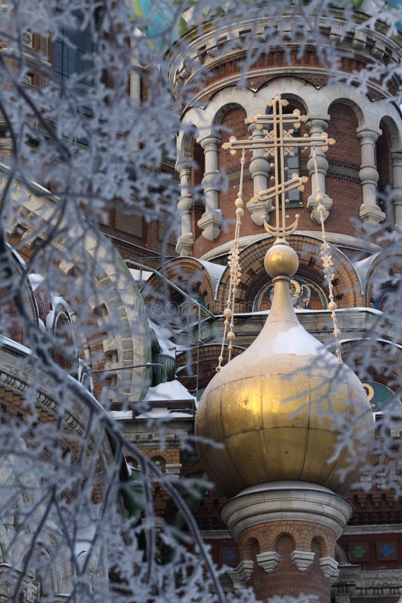 Gold dome and cross stock photo. Image of petersburg - 13540924