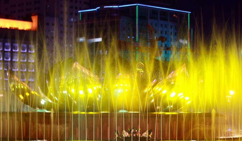 Gold fountain stock image. Image of spray, impressive - 13357407