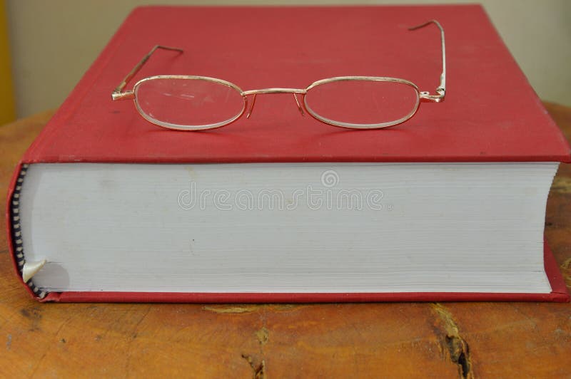 Gold Frame Eyeglass Red Book Stock Photos - Free & Royalty-Free Stock ...