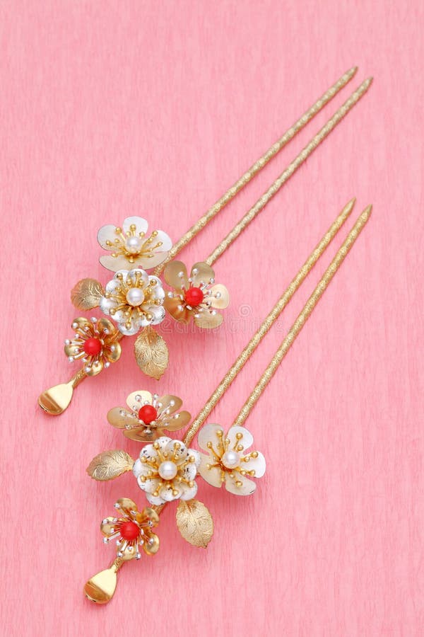 The Golden Hairpin stock image. Image of shiny, diamonds - 14598515