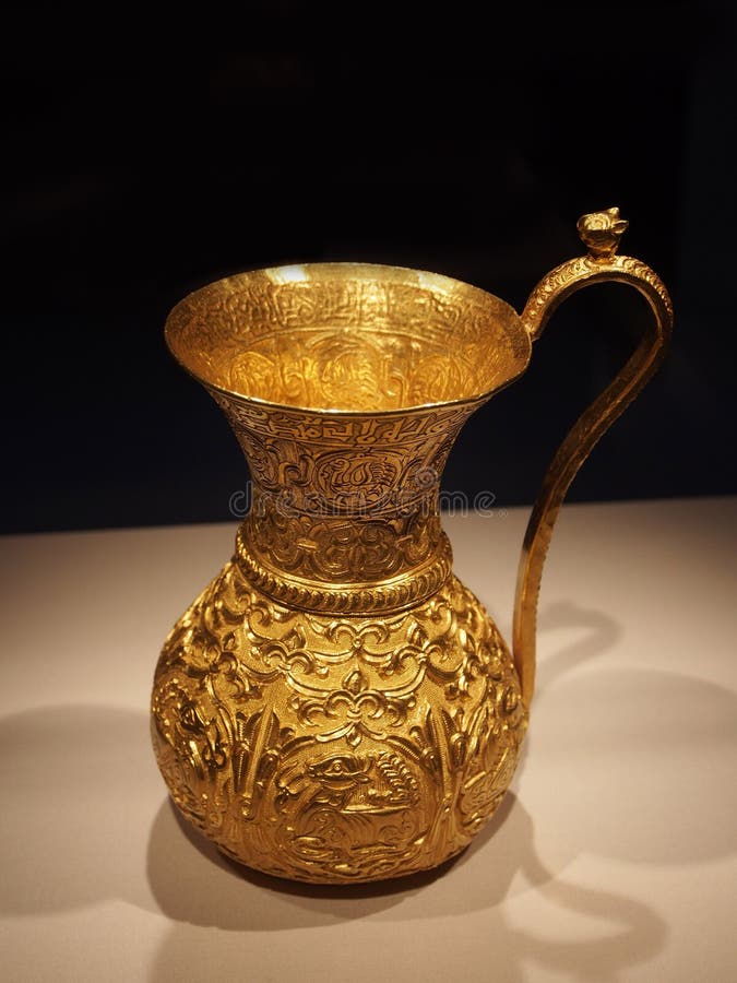 Gold pitcher editorial stock image. Image of shiny, museum - 64299004
