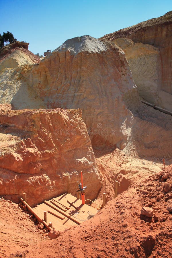 Gold Recovery stock image. Image of recovery, previous - 44890759