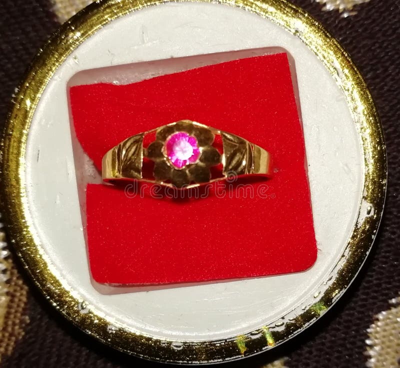 Gold ruby traditional ring stock image. Image of traditional - 189041991