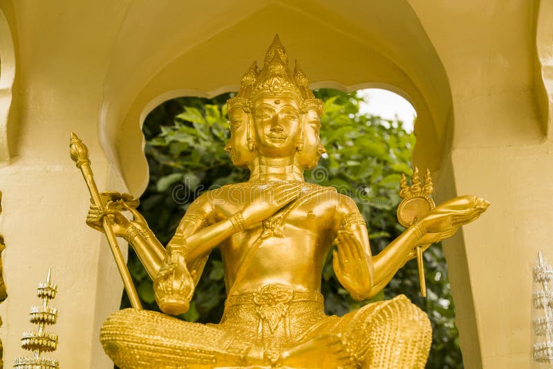 Gold scapture brahma stock image. Image of gravenimage - 58593661