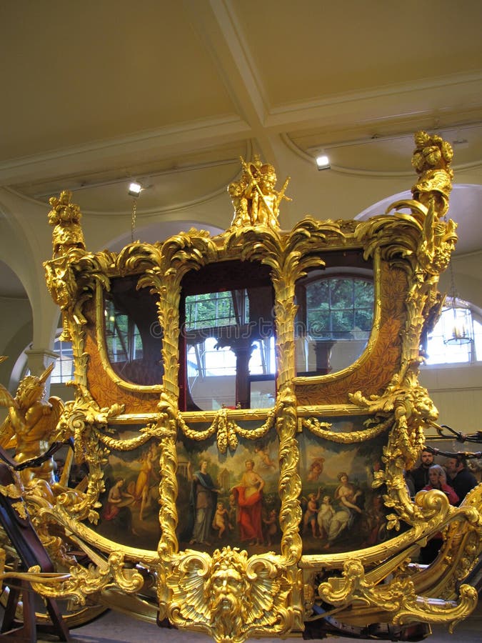 Gold State Coach editorial stock image. Image of elizabeth - 46442574