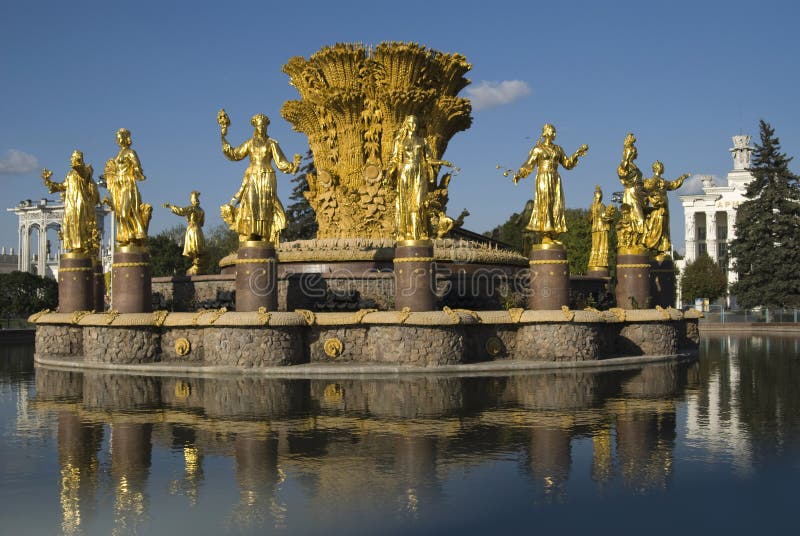 Gold statues stock image. Image of history, landmark, statue - 6531171