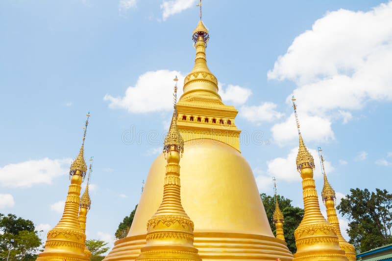 Gold temple stock image. Image of religion, buddha, culture - 39324449