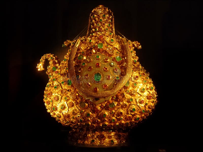 Thai ancient crown stock image. Image of cultural, oriental - 15536503