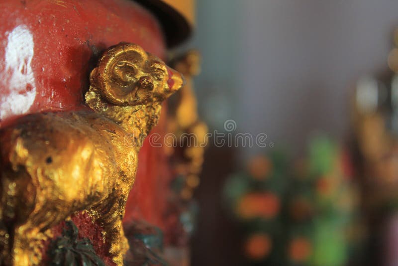 The Golden Animal Statue of the Pagoda Stock Image - Image of temple ...
