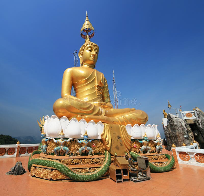 Golden buddha statue stock photo. Image of religious - 13400978