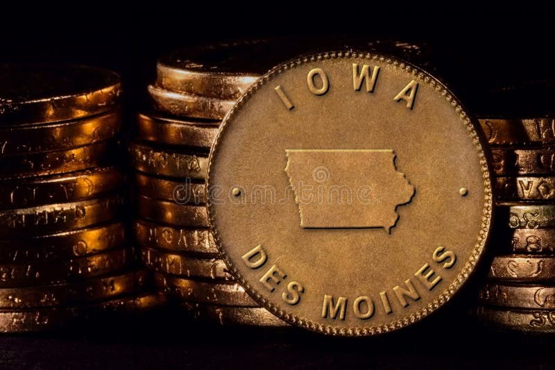 Golden Coin with Map of Iowa Stock Illustration - Illustration of ...