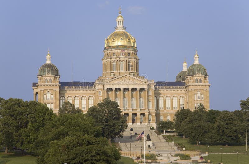 Golden Dome of Iowa State Capital Building Editorial Stock Image ...