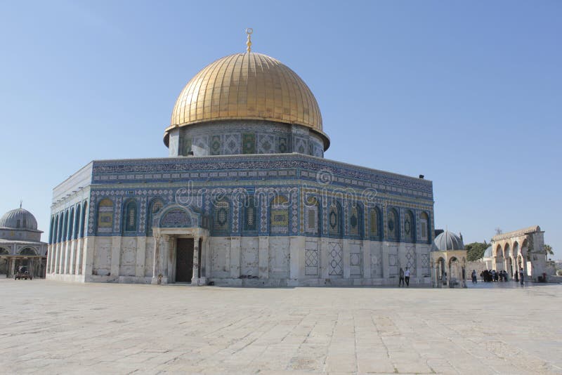 Golden Dome in the Temple Mount in Jerusalem Stock Image - Image of ...