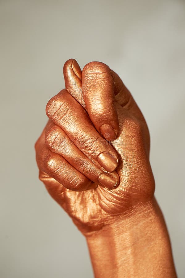 Golden Hand, the Sign of Nothing You Will Not Get.Negative Value ...