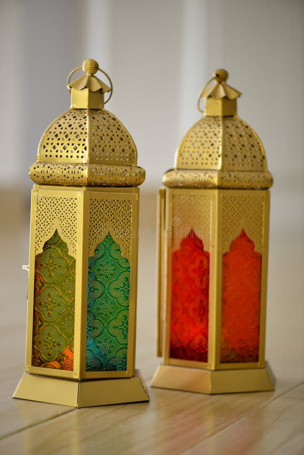 Islamic lanterns stock image. Image of lantern, mosque - 20010033