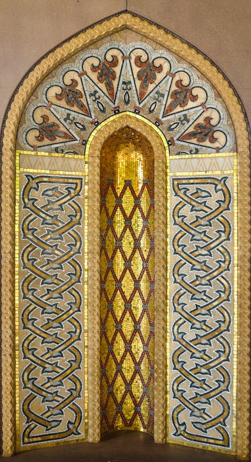 Golden Islamic Crown Relief. Alhambra Stock Image - Image of marble ...