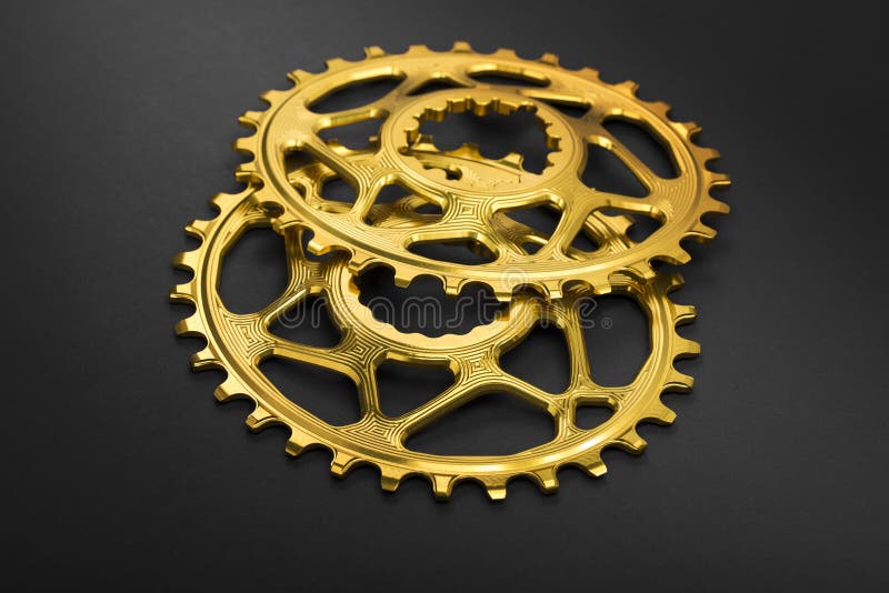 Golden Oval Bicycle Chainring Stock Image - Image of cogwheel, aluminum ...