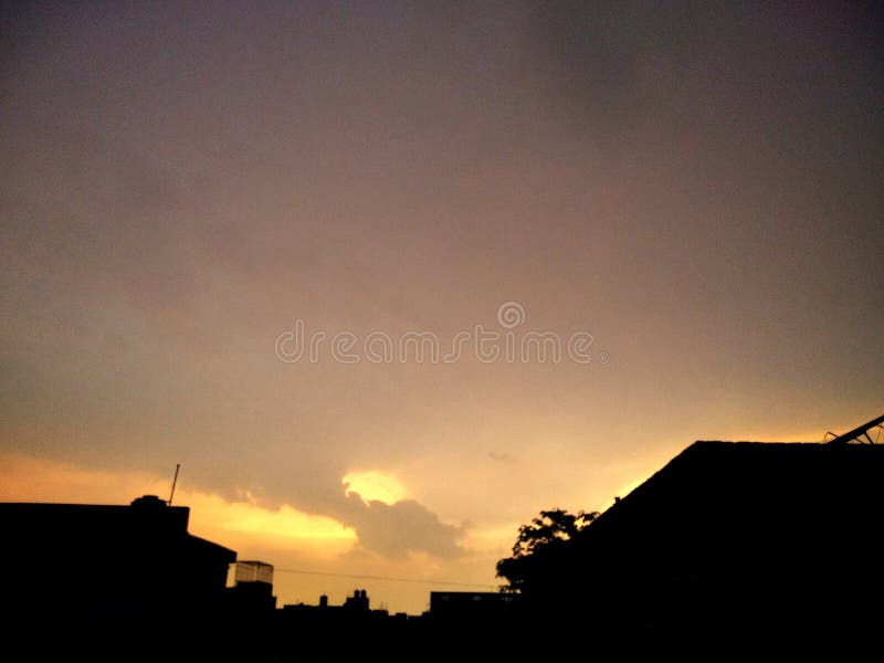 Golden Rays of Sun editorial stock image. Image of rays - 192972219