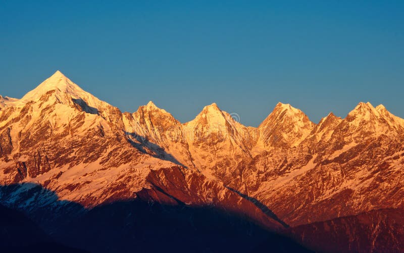 Golden Shade of Snow Clad Mountain Peak Stock Photo - Image of ...