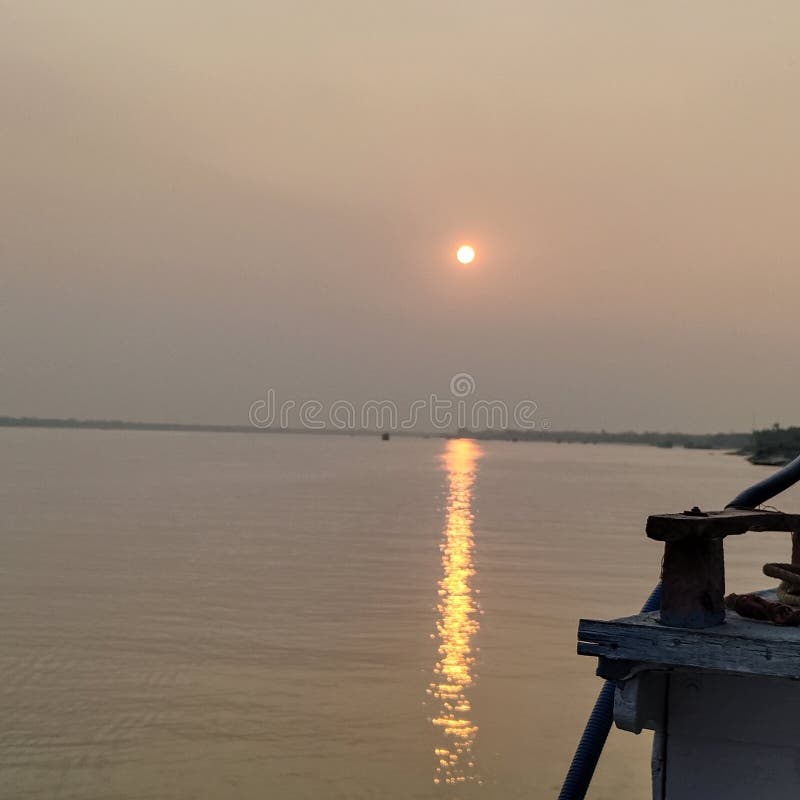 Golden Sunset: Stunning River Reflections Stock Image - Image of river ...