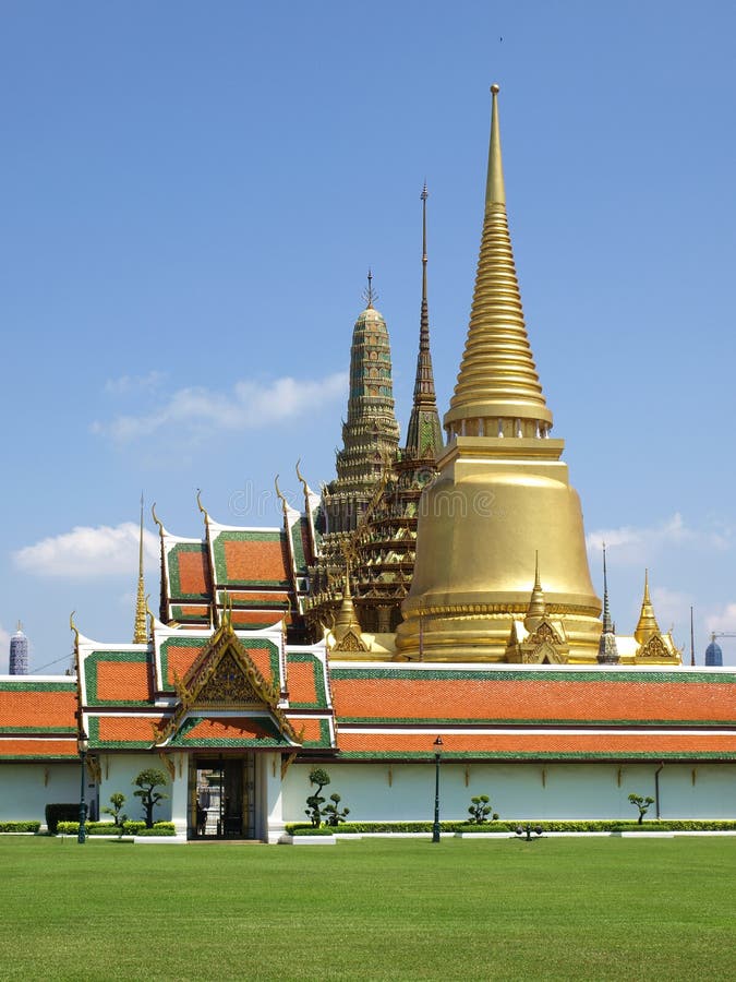 Golden Thai Temple stock photo. Image of background, culture - 16074164