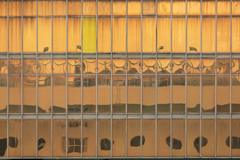 Golden Windows stock foto. Image of china, stedelijk - 160155506