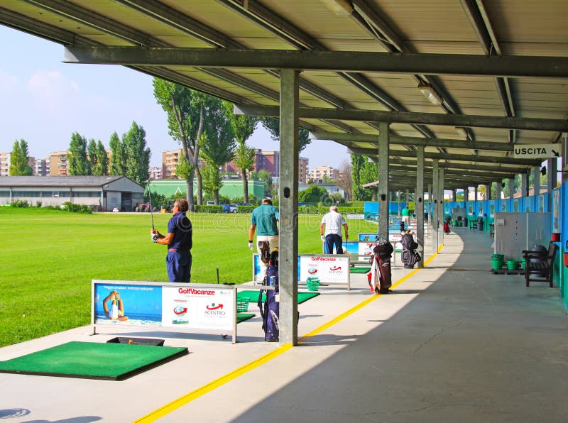 Golf editorial photo. Image of nature, fashion, play - 16098721