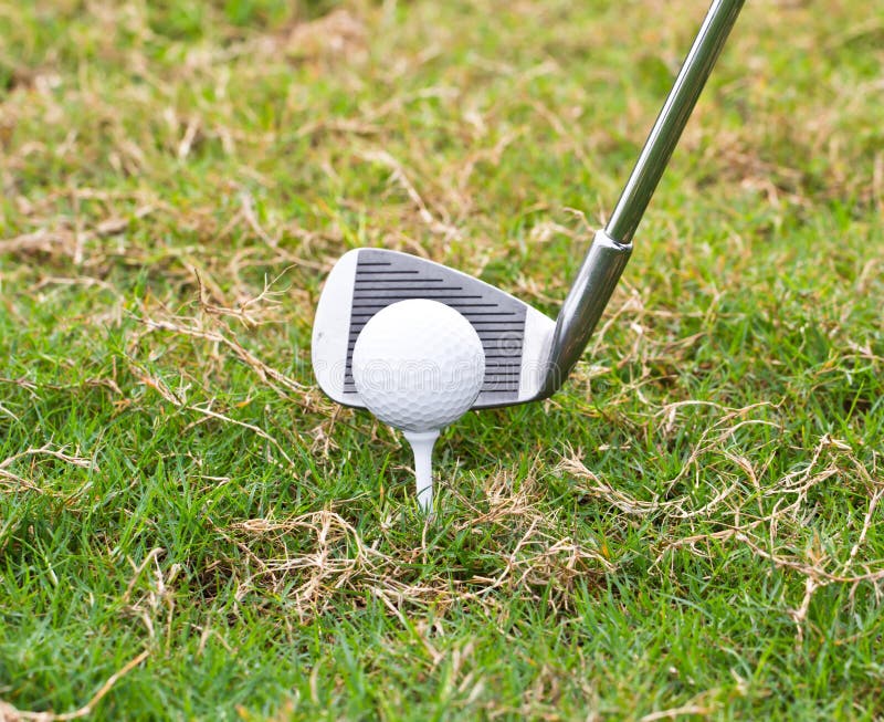 Golf ball in the rough stock photo. Image of recreational - 34846328