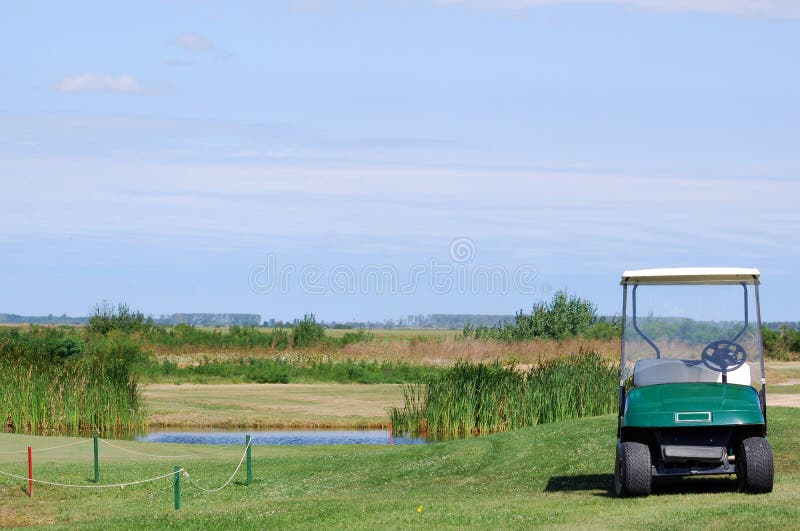 Golf cart on golf course stock photo. Image of buggy - 131967314
