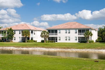 Golf Course Condos stock photo. Image of florida, golfer - 4344546