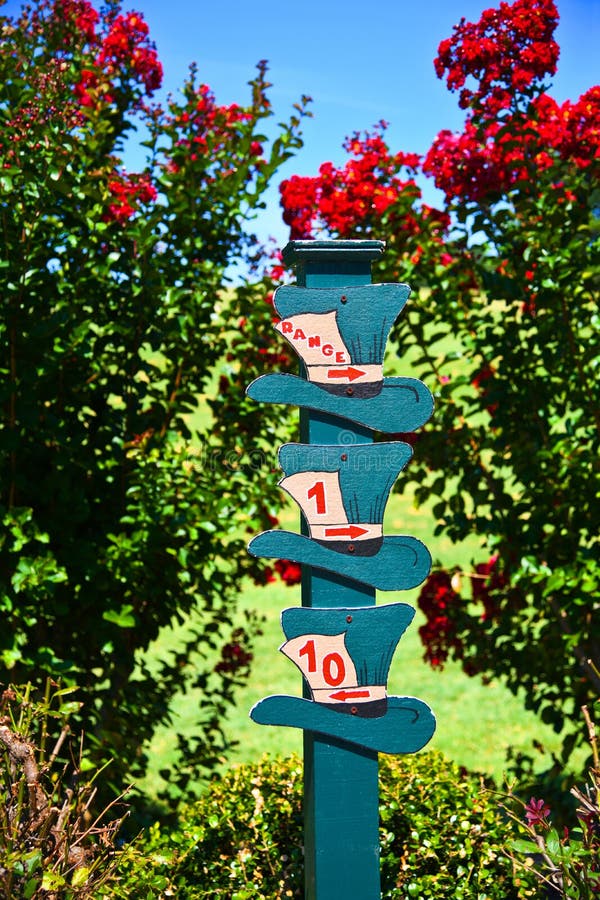 Golf Course Direction Signs Stock Photos - Free & Royalty-Free Stock ...