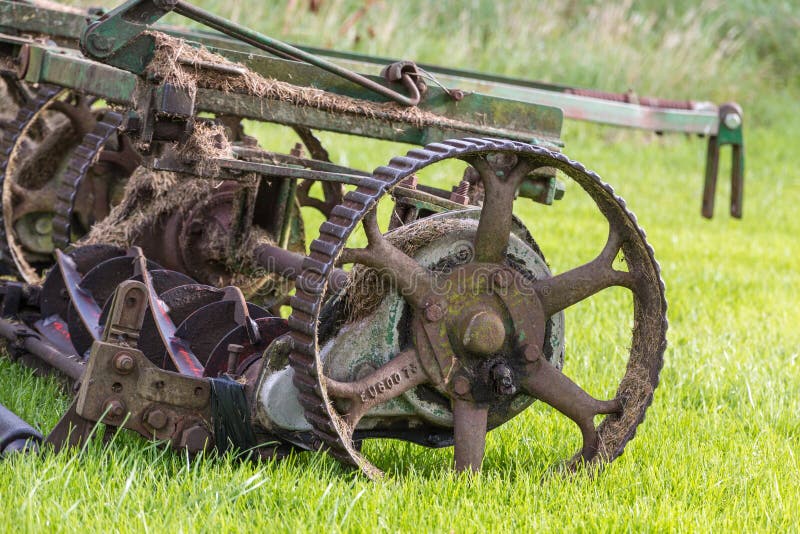 Golf Course Mower Stock Photos - Download 66 Royalty Free Photos