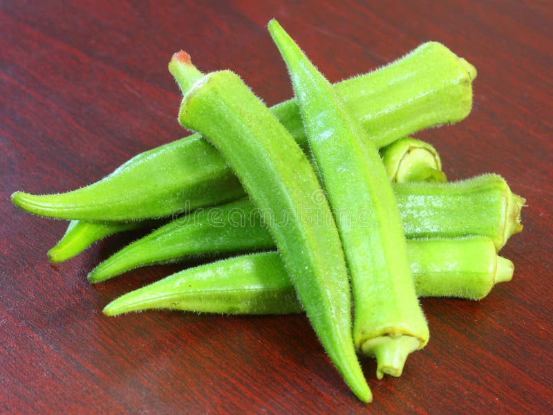 Gombo photo stock. Image du vert, santé, projectile, cosses - 36030196