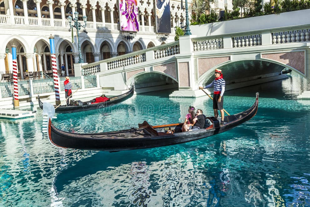 Gondola at the Venetian Resort Editorial Image - Image of holiday ...