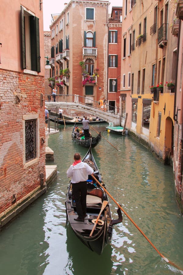 Gondole in a Canal of Venice Editorial Photo - Image of destinations ...