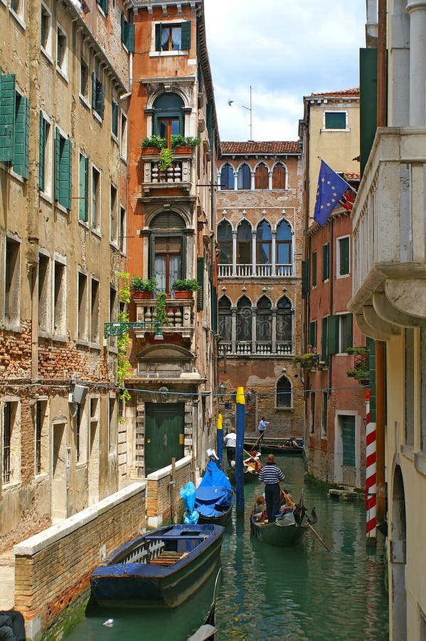 Gondoler venice arkivfoto. Bild av italienare, arkitektur - 6394288