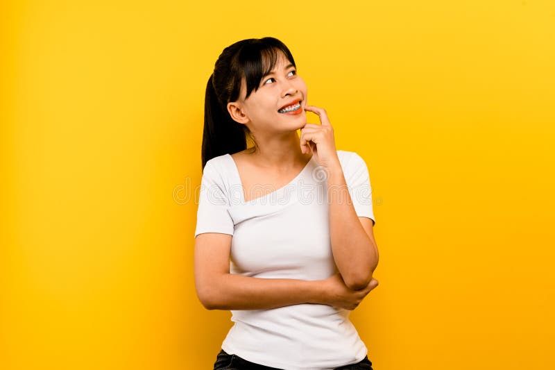 Idea, Good Idea, Good Brain Smart Woman Looking Far Thinking of Good ...