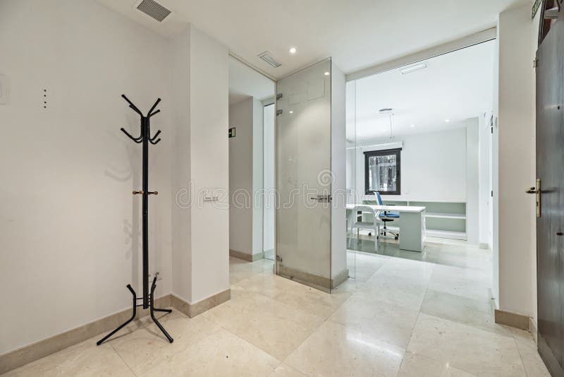 A Good Office Chair is Essential To Maintain a Correct Posture and ...