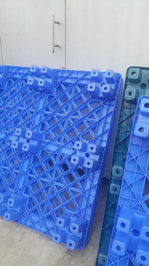 253 Good Pallets Stock Photos - Free & Royalty-Free Stock Photos from ...