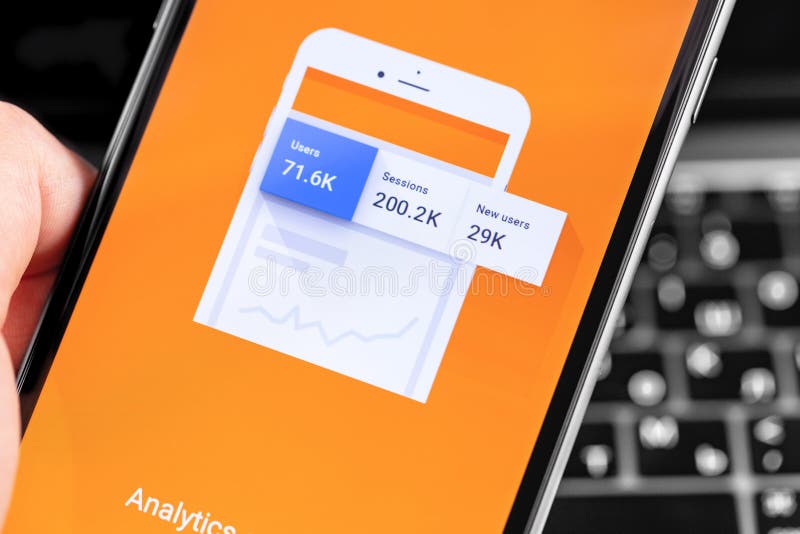 Google Analytics App on the Screen Smartphone Editorial Photo - Image ...