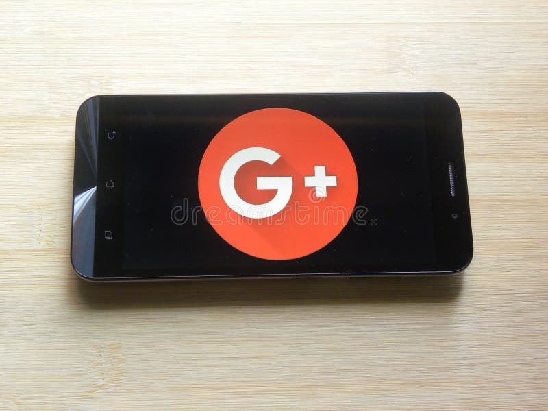 Google+ on mobile phone editorial photo. Image of connect - 144665291